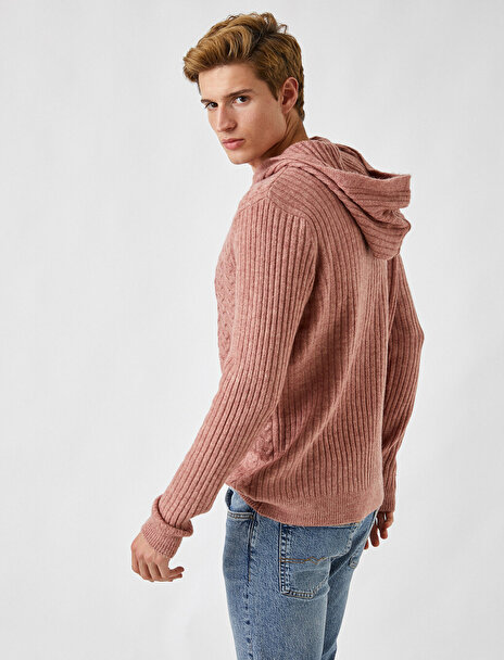 Koton Erkek Kapşonlu Oversize Triko Kazak