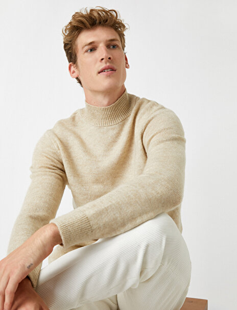 Koton Erkek Yarım Balıkçı Yaka Basic Kazak