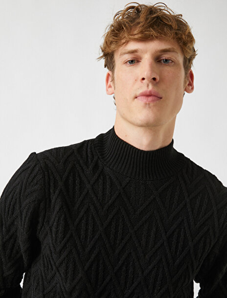 Koton Erkek Balıkçı Yaka Jakarlı Kazak