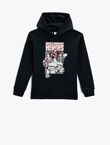 Koton Erkek Çocuk Earth's Mightiest Heroes Baskılı Kapüşonlu Sweatshirt Koton Erkek Çocuk Earth's Mightiest Heroes Baskılı Kapüşonlu Sweatshirt