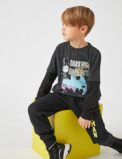 Koton Erkek Çocuk Batman Lisanslı Baskılı Pullu Tişört Pamuklu