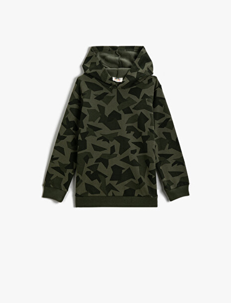 Koton Erkek Çocuk Kapşonlu Sweatshirt Kamuflaj Desenli Koton Erkek Çocuk Kapşonlu Sweatshirt Kamuflaj Desenli