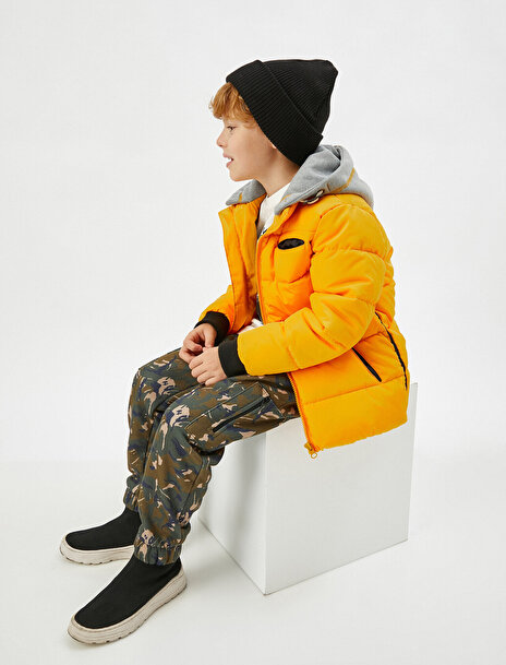 Koton Erkek Çocuk Kapüşonlu Şişme Anorak Mont