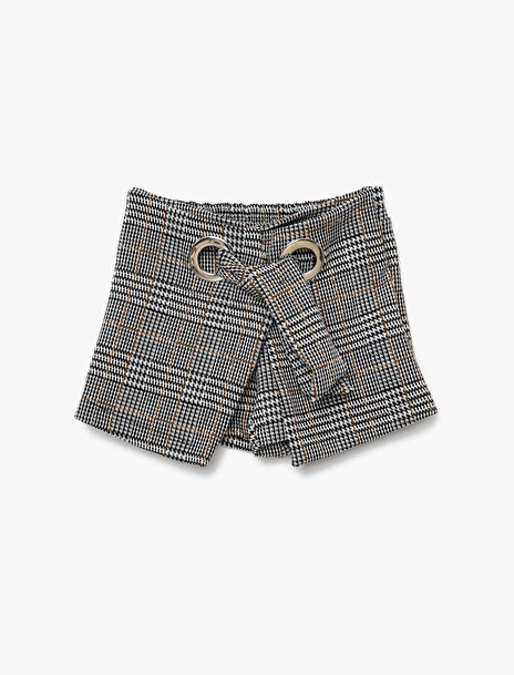 Koton Kız Çocuk Kazayağı Desenli Şort Beli Bağlamalı