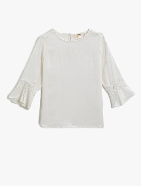 Koton Kız Çocuk Kolları Fırfırlı Bluz Bisiklet Yaka