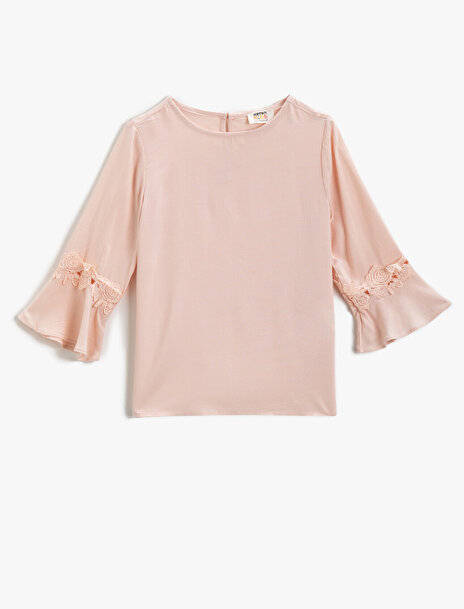 Koton Kız Çocuk Kolları Fırfırlı Bluz Bisiklet Yaka