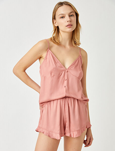 Koton Kadın Fırfırlı Saten Şort