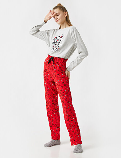 Koton Kadın Mickey Mouse Lisanslı Uzun Kollu Pijama Takımı Koton Kadın Mickey Mouse Lisanslı Uzun Kollu Pijama Takımı
