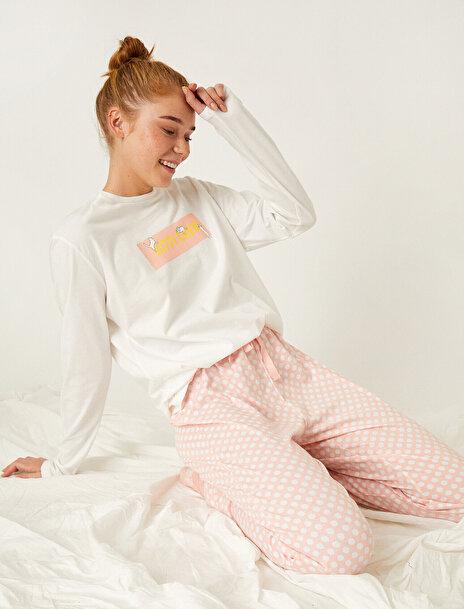 Koton Kadın Puantiyeli Baskılı Uzun Kollu Pamuklu Pijama Takımı