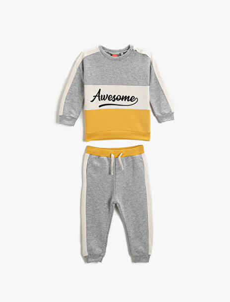 Koton Erkek Çocuk Eşofman Takımı Baskılı Sweatshirt Belden Bağlamalı Jogger Eşofman Altı Koton Erkek Çocuk Eşofman Takımı Baskılı Sweatshirt Belden Bağlamalı Jogger Eşofman Altı