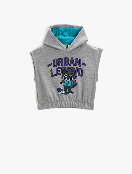 Koton Erkek Çocuk Baskılı Kapüşonlu Sweatshirt Kolsuz Beli Lastikli