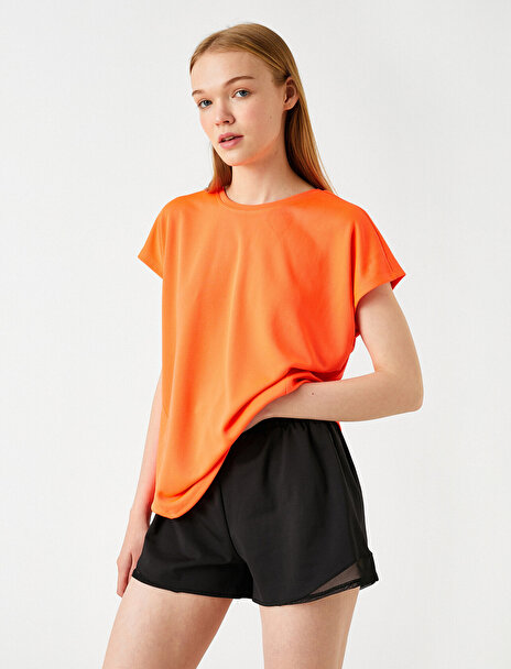 Koton Kadın Spor Tişört Bisiklet Yaka Minimal Baskılı Koton Kadın Spor Tişört Bisiklet Yaka Minimal Baskılı