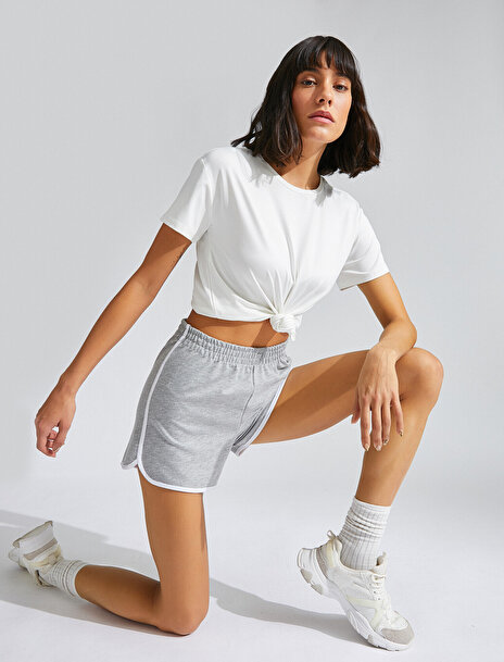 Koton Kadın Bisiklet Yaka Basic Spor Tişört