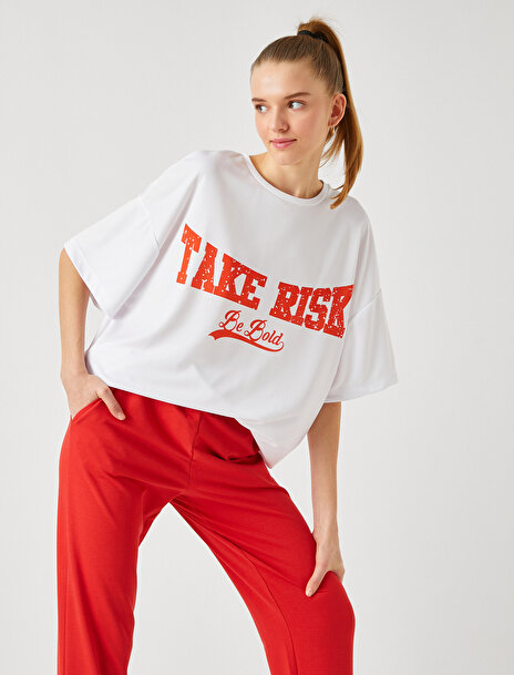 Koton Kadın Oversize Baskılı Spor Tişört Koton Kadın Oversize Baskılı Spor Tişört