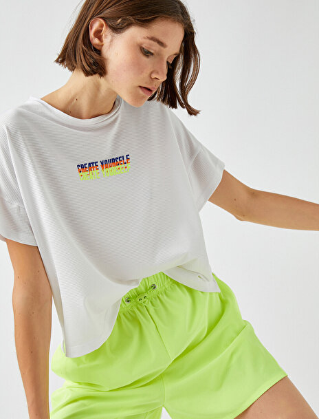 Koton Kadın Ebru Şallı Loves Koton Slogan Baskılı Spor Tişört