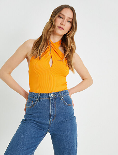 Koton Kadın Boyundan Bağlamalı Atlet