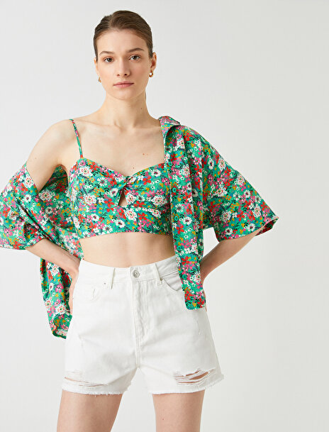 Koton Kadın Crop Atlet Pencere Detaylı İnce Askılı Koton Kadın Crop Atlet Pencere Detaylı İnce Askılı