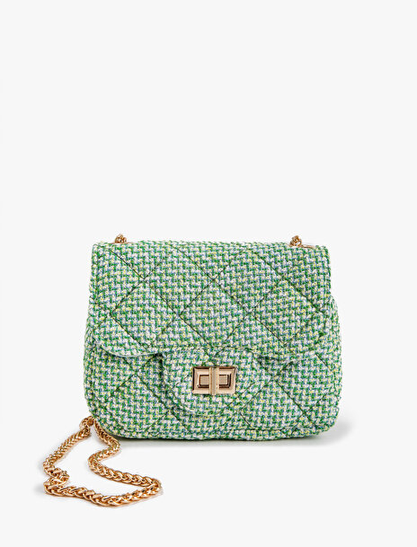 Koton Kadın Metal Detaylı Kapitone Çanta Koton Kadın Metal Detaylı Kapitone Çanta