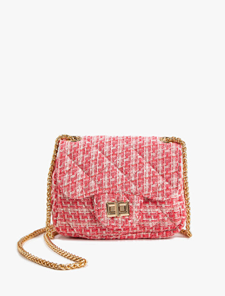 Koton Kadın Metal Detaylı Kapitone Çanta Koton Kadın Metal Detaylı Kapitone Çanta