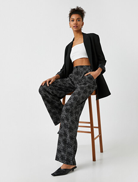 Koton Kadın Yüksek Bel Desenli Bol Paçalı Pantolon