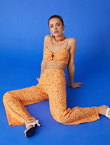 Koton Kadın Çiçekli Bol Paça Pantolon Beli Lastikli