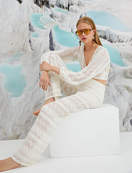 Koton Kadın Şahika Ercümen X Koton - İspanyol Paça Dantelli Pantolon