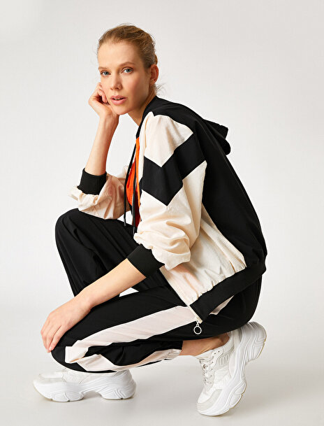 Koton Kadın Beli Lastikli Çizgili Jogger Pantolon