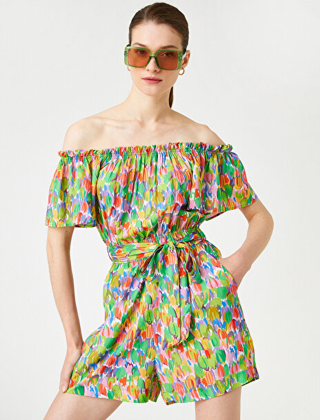 Koton Kadın Şort Tulum Omzu Açık Kuşaklı