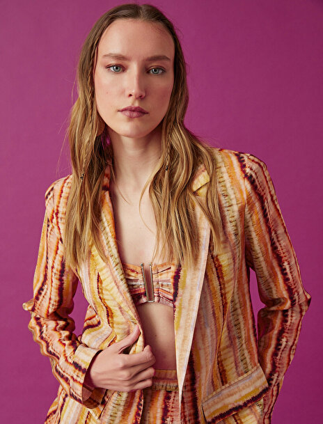 Koton Kadın Ece Sükan X Koton - Cep Detaylı Desenli Blazer Ceket