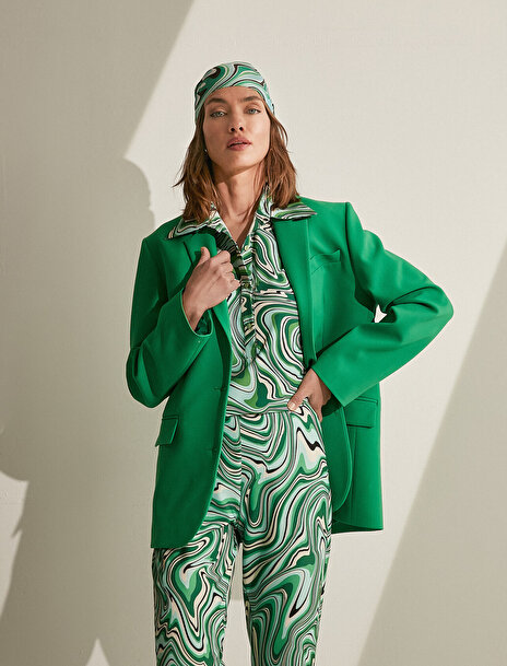 Koton Kadın Melis Ağazat X Koton - Kruvaze Yaka Cep Detaylı Ceket