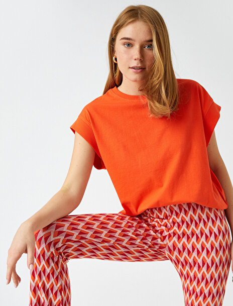 Koton Kadın Yarasa Kollu Tişört Pamuklu Bisiklet Yaka