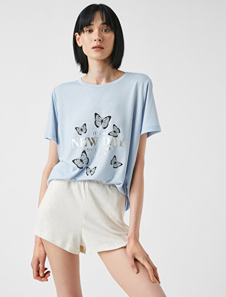 Koton Kadın Kelebek Baskılı Tişört Bisiklet Yaka