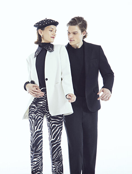 Koton Kadın Yakası İşlemeli Uzun Kollu Gömlek