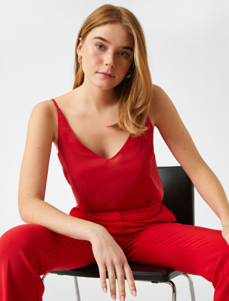 Koton Kadın İnce Askılı V Yaka Atlet