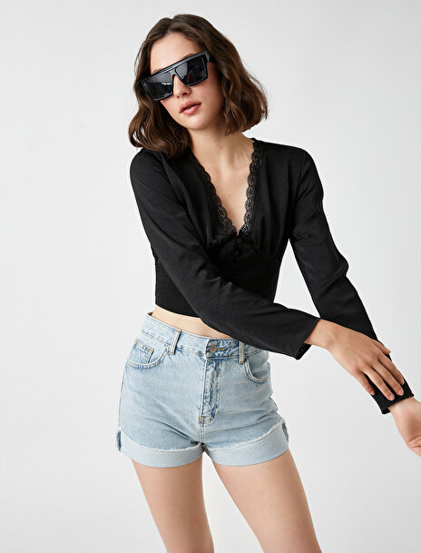 Koton Kadın Crop Bluz Uzun Kollu Dantel Detaylı