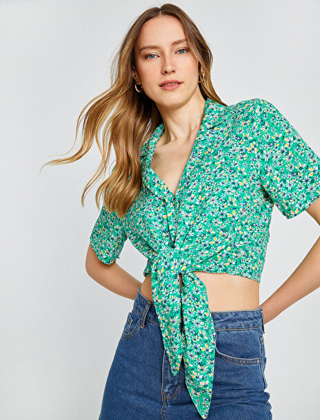Koton Kadın Desenli Crop Gömlek Kısa Kollu Beli Bağlamalı