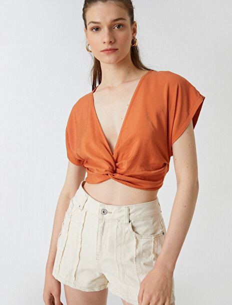 Koton Kadın Crop Bluz Büzgü Detaylı