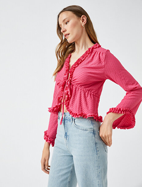 Koton Kadın Fırfırlı Bluz Bağlama Detaylı Uzun Kollu
