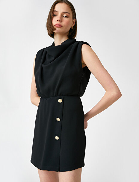 Koton Kadın Dökümlü Drape Yaka Kolsuz Düğme Detaylı Mini Elbise Koton Kadın Dökümlü Drape Yaka Kolsuz Düğme Detaylı Mini Elbise