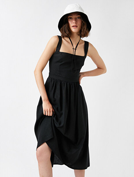 Koton Kadın Midi Boy Elbise Askılı Kare Yaka