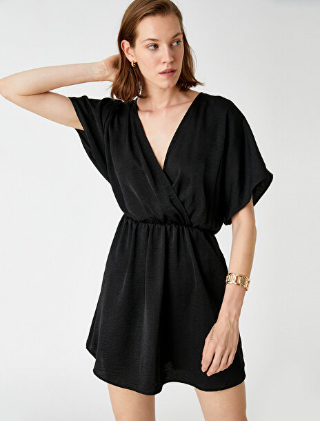 Koton Kadın Mini Elbise V Yaka Kısa Kollu