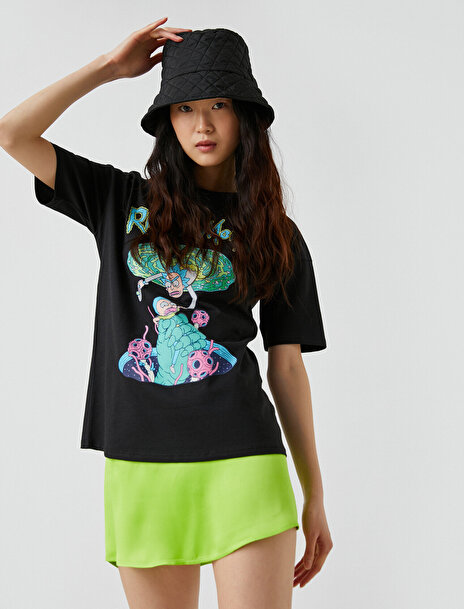 Koton Kadın Rick and Morty Lisanslı Baskılı Tişört