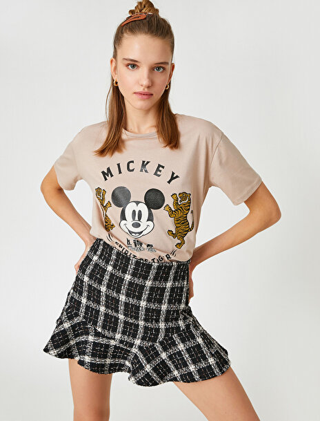 Koton Ole Genç Kız Disney Lisanslı Bisiklet Yaka Kısa Kollu Baskılı Tişört Koton Ole Genç Kız Disney Lisanslı Bisiklet Yaka Kısa Kollu Baskılı Tişört
