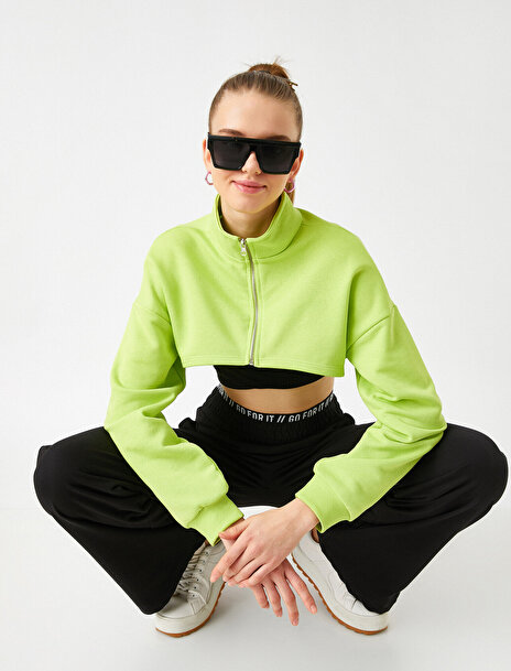 Koton Ole Genç Kız Dik Yaka Fermuarlı Crop Sweatshirt