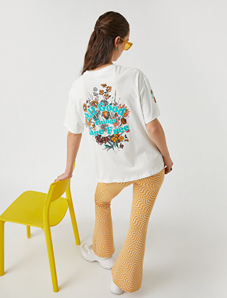 Koton Kadın Sırtı Baskılı Oversize Kısa Kollu Bisiklet Yaka Tişört