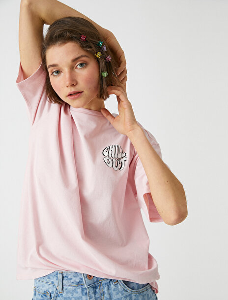 Koton Kadın Slogan Baskılı Oversize Tişört Pamuklu Koton Kadın Slogan Baskılı Oversize Tişört Pamuklu