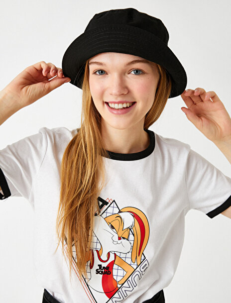 Koton Kadın Lola Bunny Baskılı Lisanslı Kısa Kollu Tişört