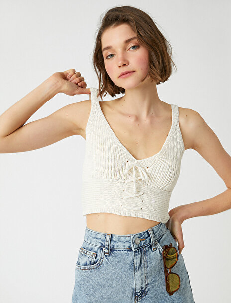 Koton Kadın Crop Örgü Atlet Bağlama Detaylı