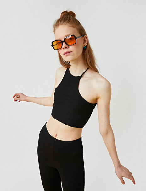 Koton Kadın Halter Asimetrik Yaka Crop Atlet Koton Kadın Halter Asimetrik Yaka Crop Atlet