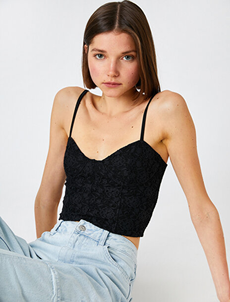 Koton Kadın Dantelli Crop Atlet İnce Askılı Koton Kadın Dantelli Crop Atlet İnce Askılı